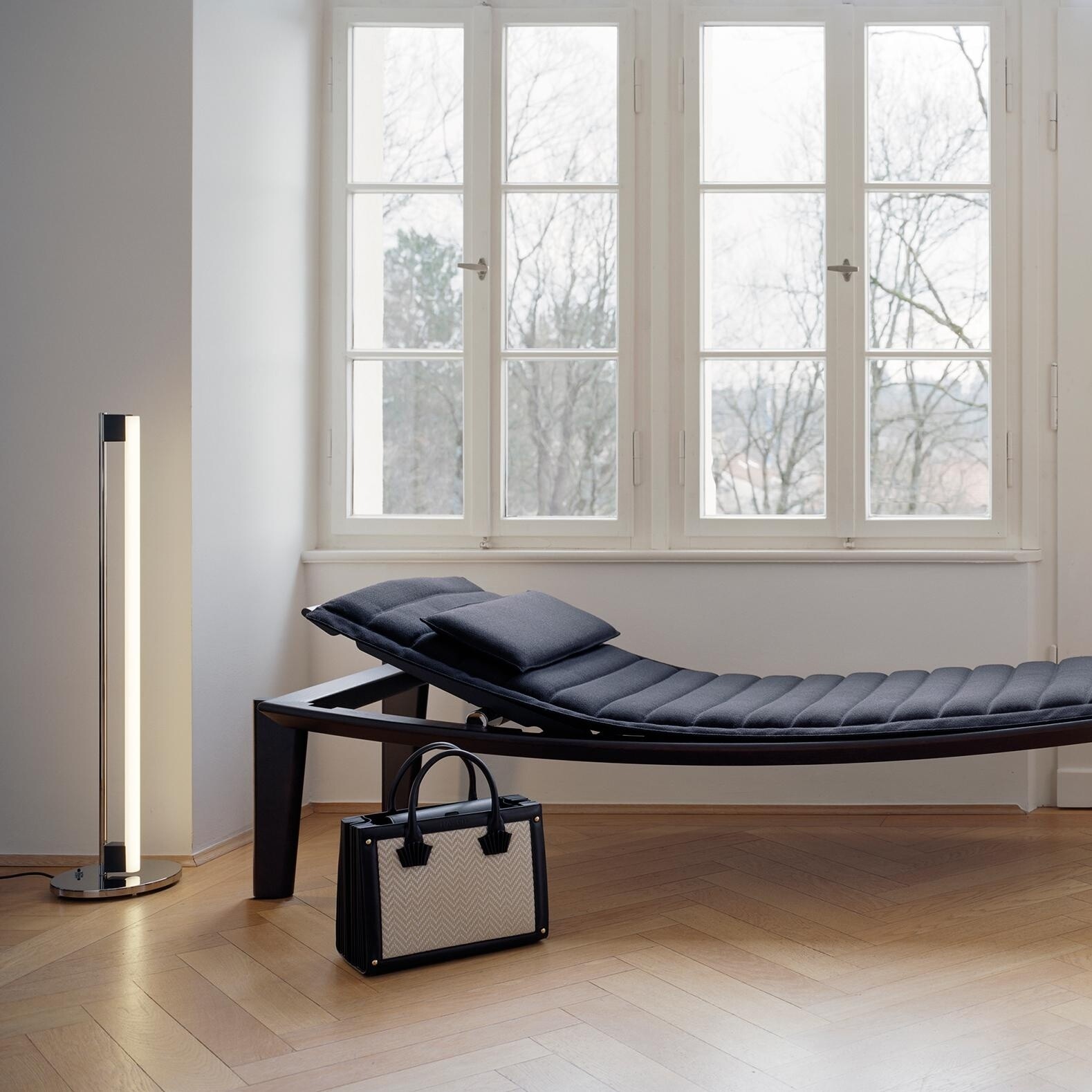 ClassiCon Tube Light - Lampadaire | AmbienteDirect