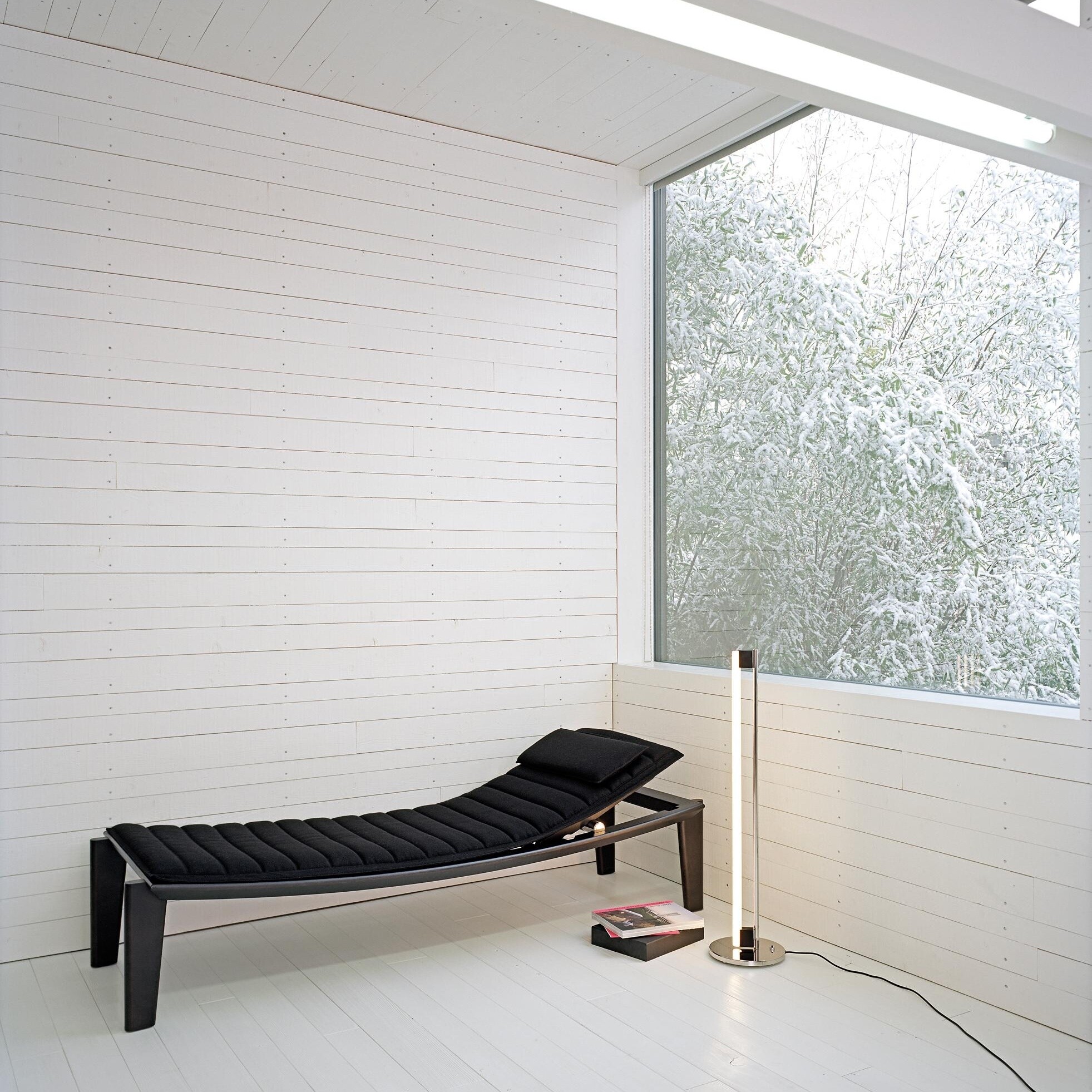 ClassiCon Tube Light - Lampadaire | AmbienteDirect