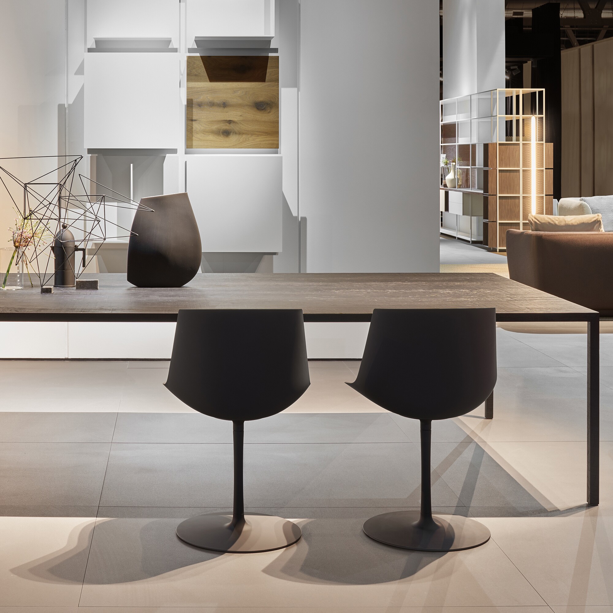 MDF Italia Tense Material Dining Table Wood H 73cm | AmbienteDirect